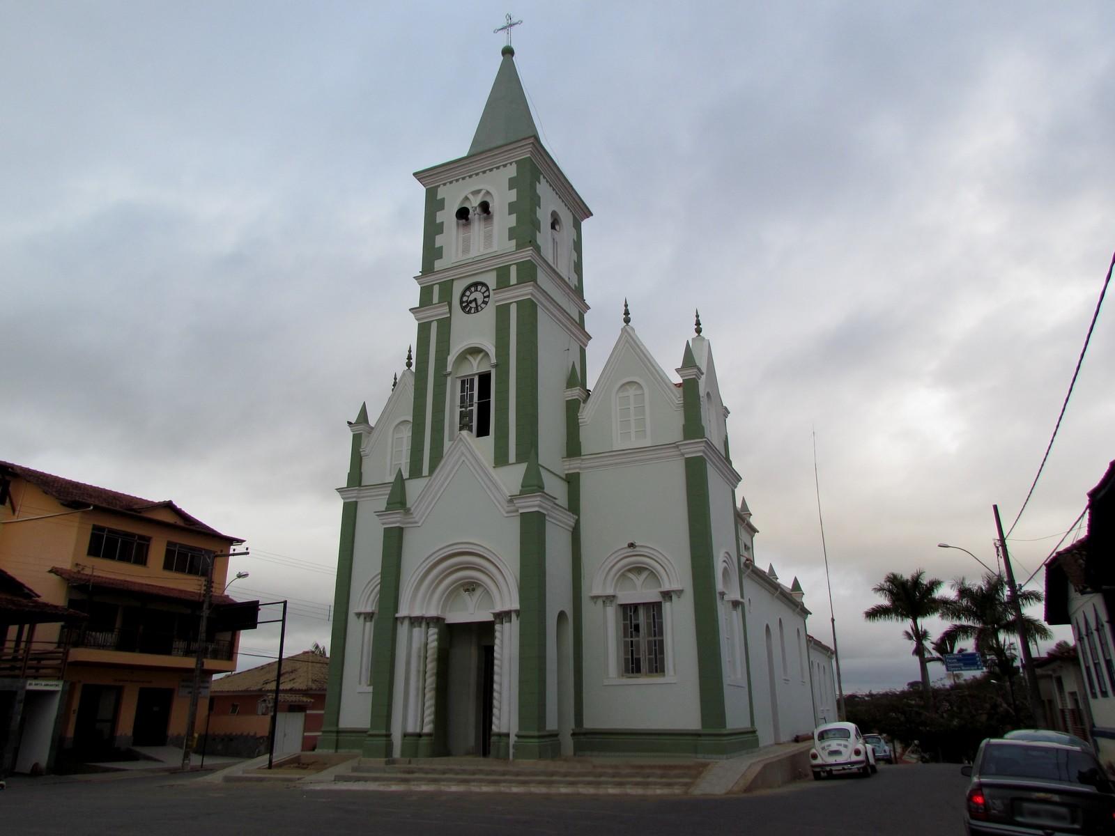 Coroa de Flores Cemitério Municipal de Alto Rio Doce - MG